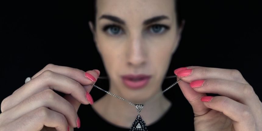 Zadranka Ana Padovan zna kako pretočiti rock i metal u unikatni nakit ...