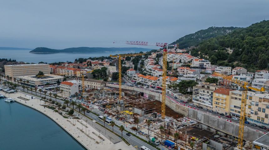 Pogled iz zraka na mjesto gdje je bio hotel Marjan - eZadar.hr