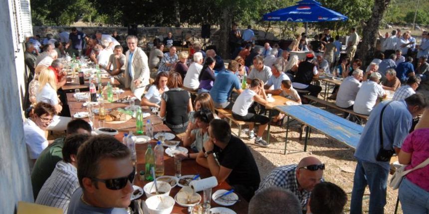 Tradicionalni 13. "Prisnac fest” Zelengrad 2022. - eZadar.hr