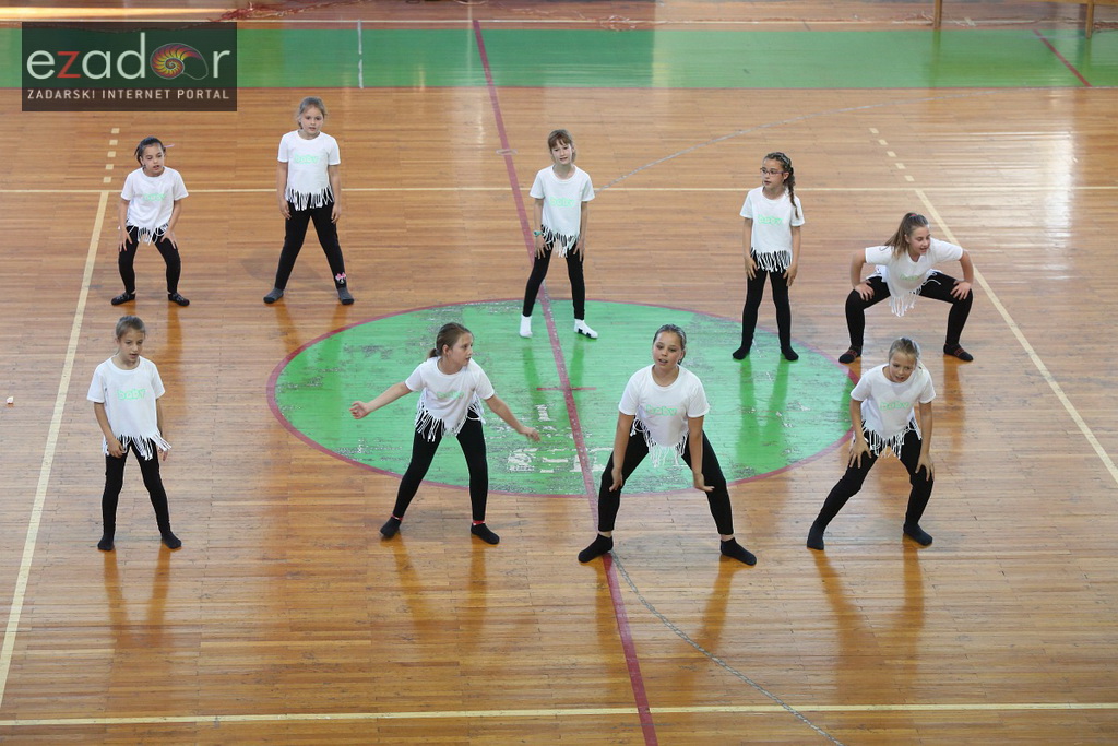Završna priredba Udruge za promicanje ritmike i plesa "Ritam" - eZadar.hr