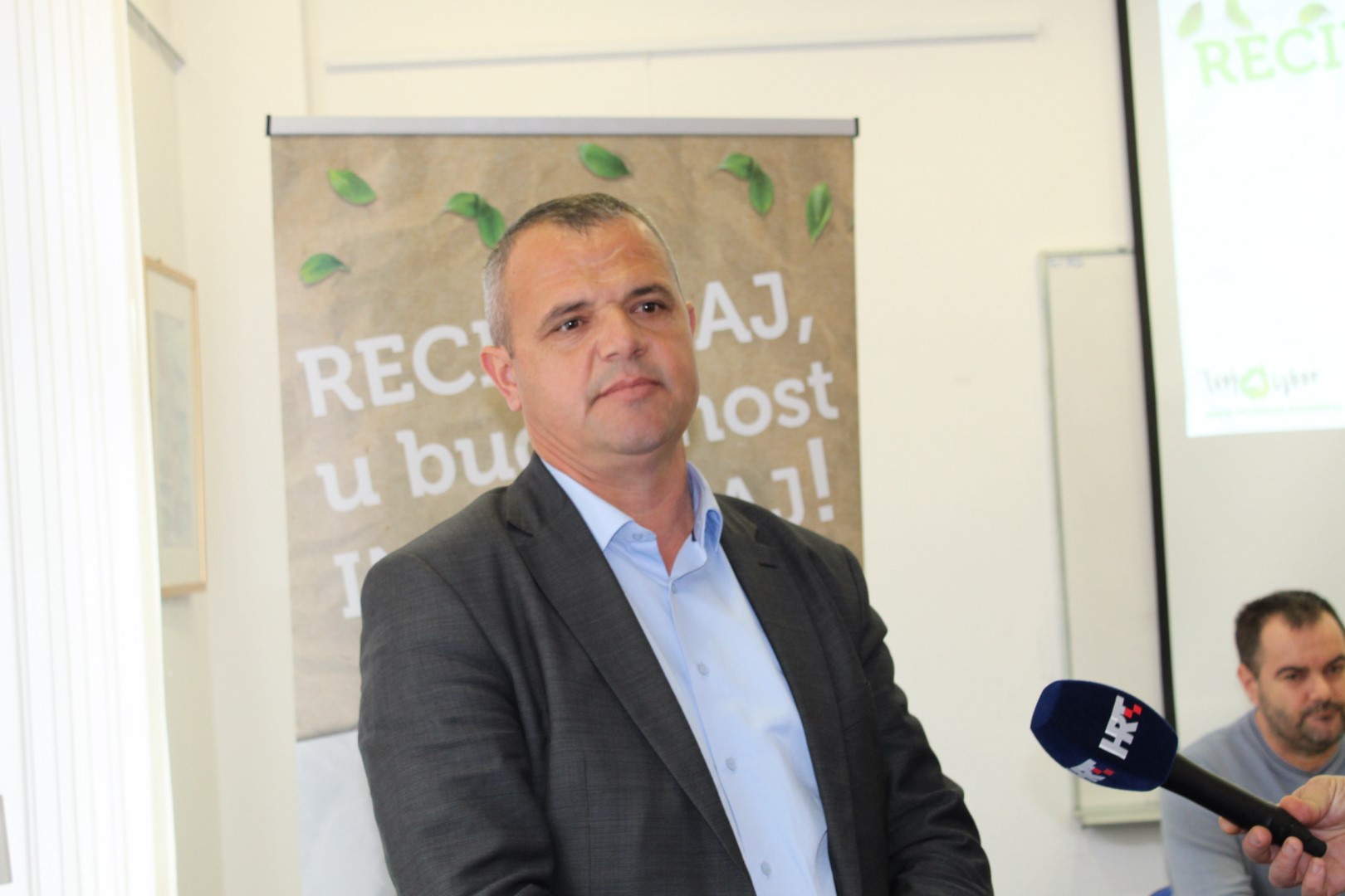 Predstavljen projekt Izobrazno-informativne aktivnosti za Benkovac ...