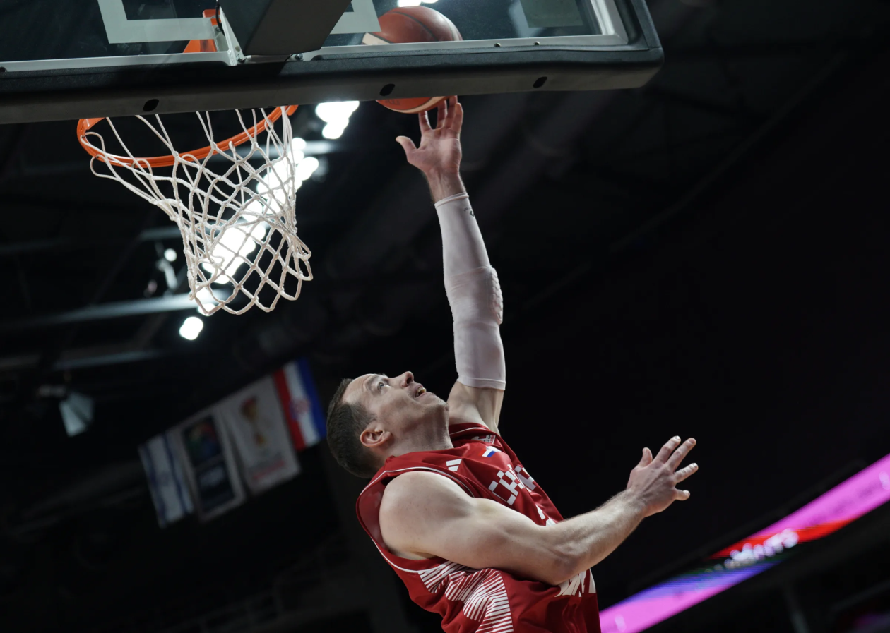 Nevjerojatni Michael Ružić predvodio Hrvatsku do velike pobjede nad Izraelom - eZadar.hr